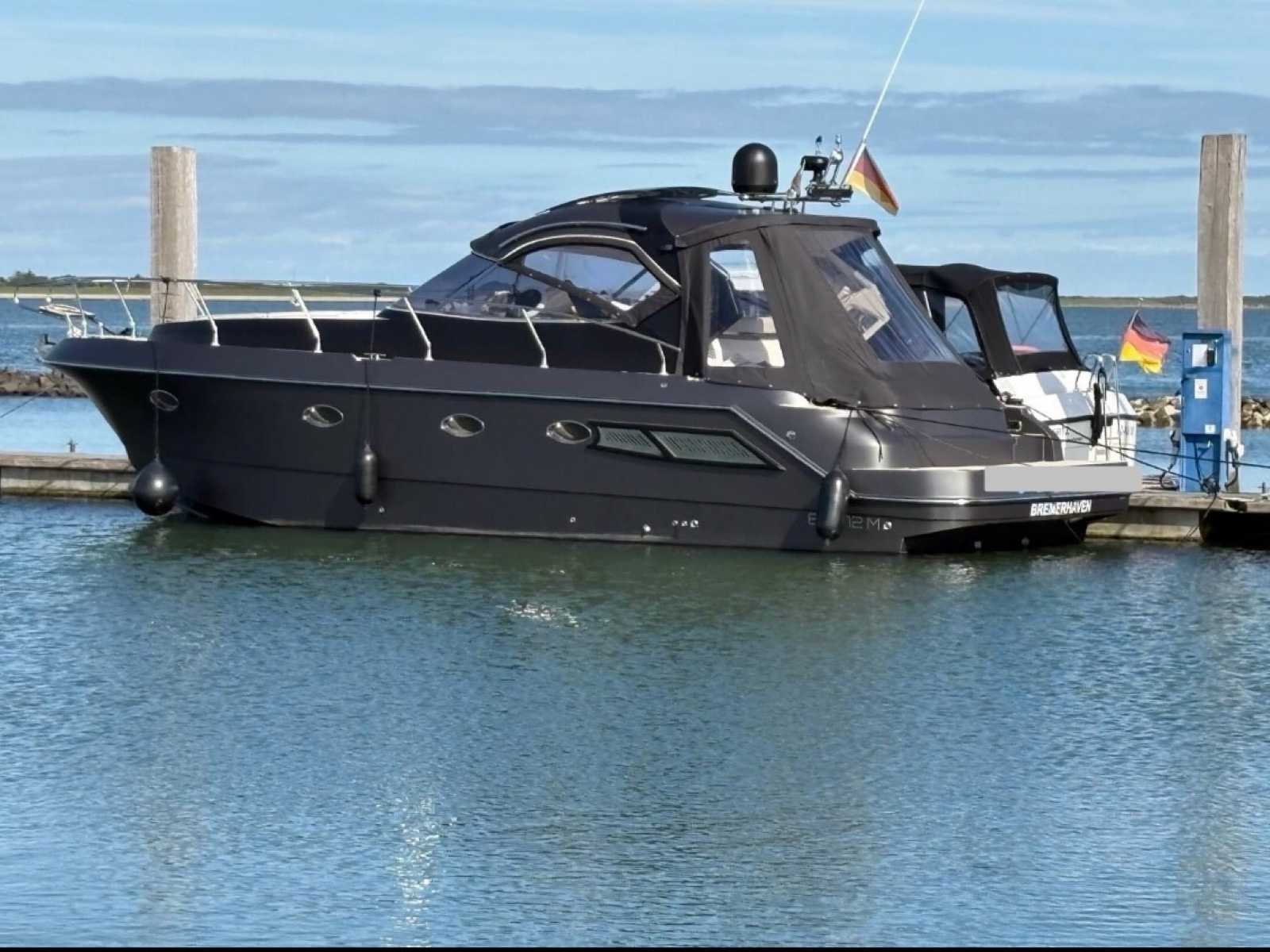 2011 Mano Marine 35 HT 2011: Mano Marine 35 HT - Refit 2025, Top yacht ...