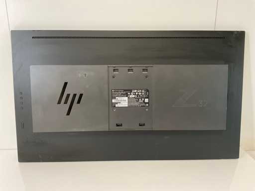HP (Z32) 32”, 3840x2160 (UHD) IPS Monitor | Troostwijk Auctions