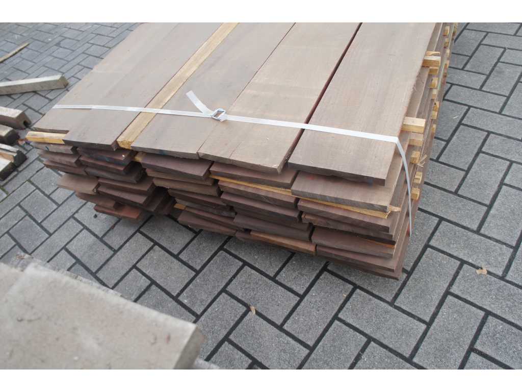 0,63 m³ Padouk planken 22mm | Troostwijk Auctions