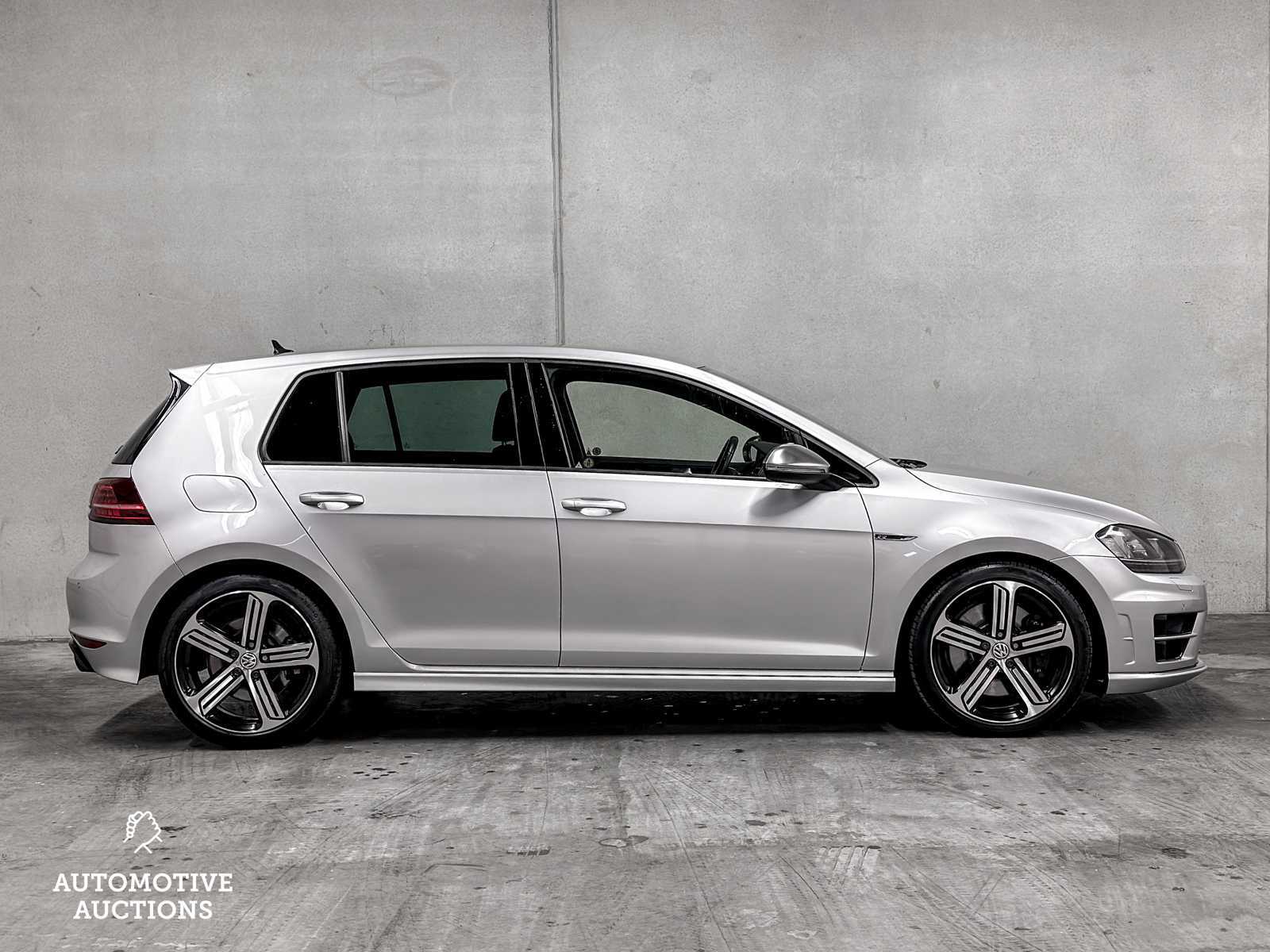 Volkswagen Golf R 2.0 TSI 4Matic 300pk 2014, NH-281-G - Automotive Auctions
