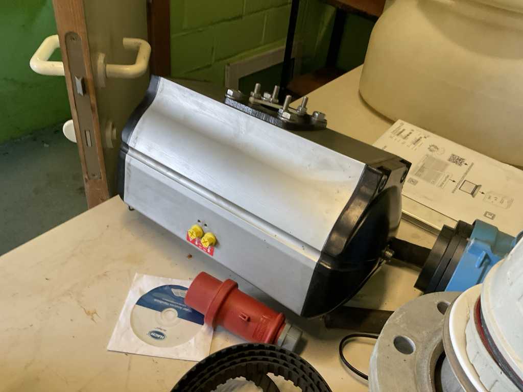 Écran Endress+Hauser Memocal T | Troostwijk Auctions