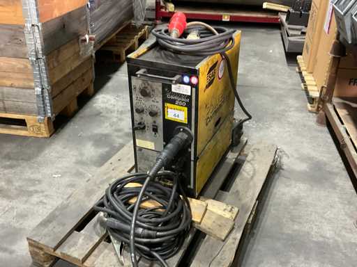 ESAB Power Compact 250 MIG welding machine | Troostwijk Auctions