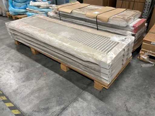 Stelrad 4-connections naked all in one panel radiator (4x) | Troostwijk ...