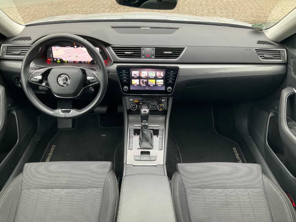 Skoda Superb Estate iV 1.4 TSI PHEV Automatic 2020 Panoramic Roof 360 ...
