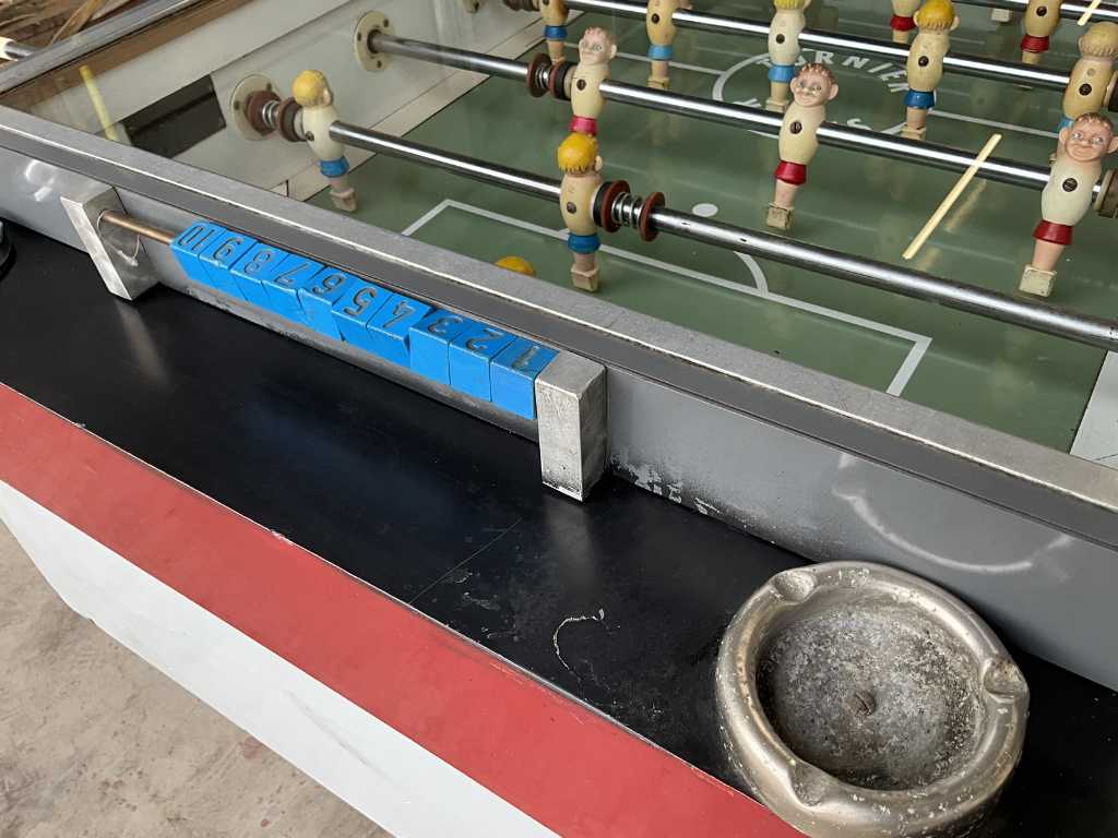 Original Leonhart vintage kickertafel