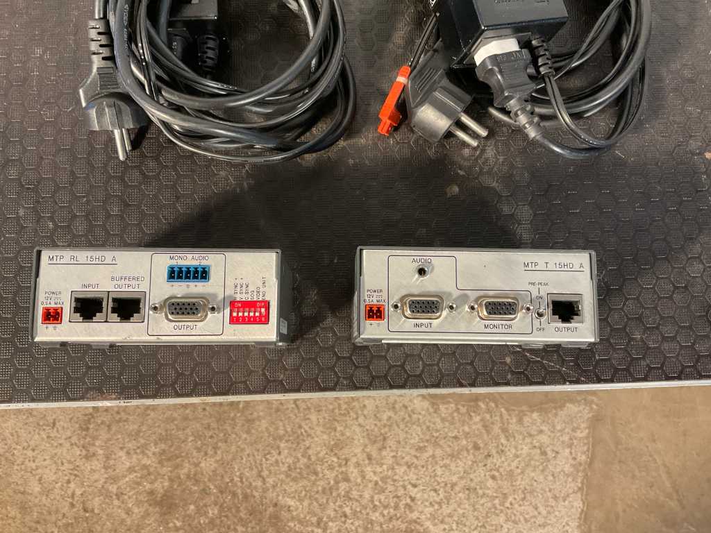 Extron MTP RL 15HD A / MTP T 15HD A Twisted Pair Transmitter ...