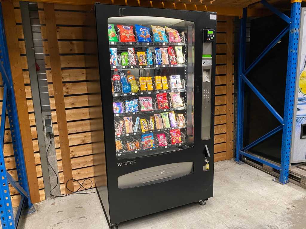 Wurlitzer - 1000 - Snack - Vending Machine | Troostwijk Auctions