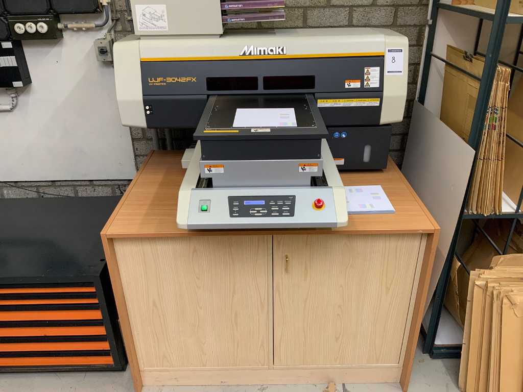 Mimaki - UJF-3042FX - Flatbed printer UV LED | Troostwijk Auctions Mimaki - UJF-3042FX - Flatbed printer UV LED | Troostwijk Auctions