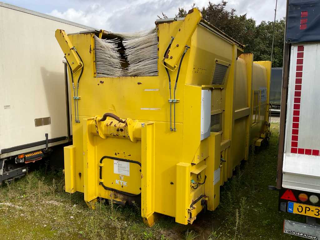 Husmann - SPB 22 SEN-E - Husmann SPB 22 SEN-E Compactor | Troostwijk ...