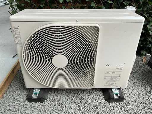 Remeha Elga Ace lucht-water warmtepomp split-systeem 4kW | Troostwijk ...