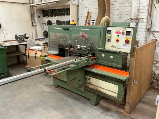 AJMT Tenoning Machine | Troostwijk Auctions