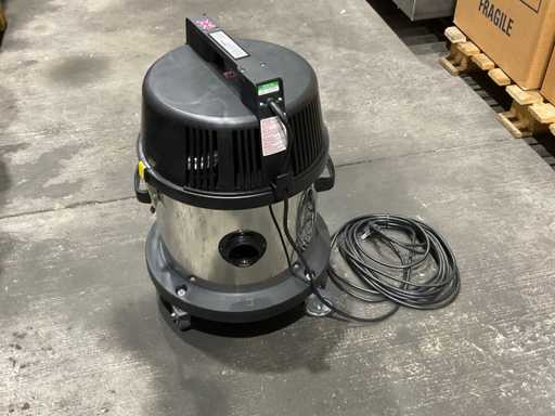 Kerstar Kv20/2 Industrial Vacuum Cleaner | Troostwijk Auctions