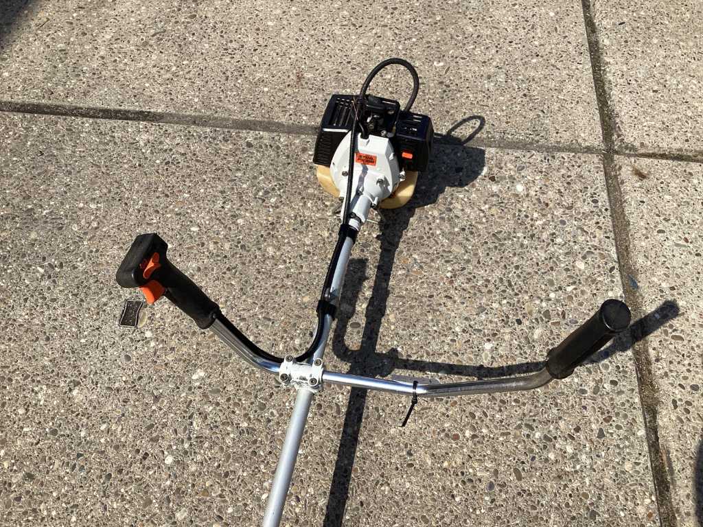 STIHL FS 106 Bosmaaier | Troostwijk Auctions