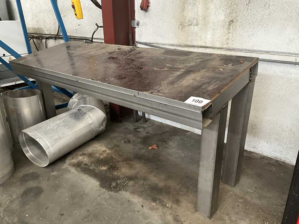 Stainless steel work table | Troostwijk Auctions