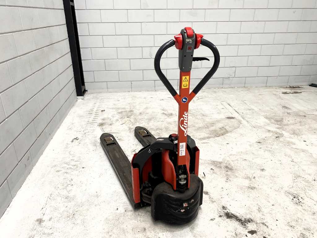 Linde - MT12 - Electric pallet truck - 2021 | Troostwijk Auctions